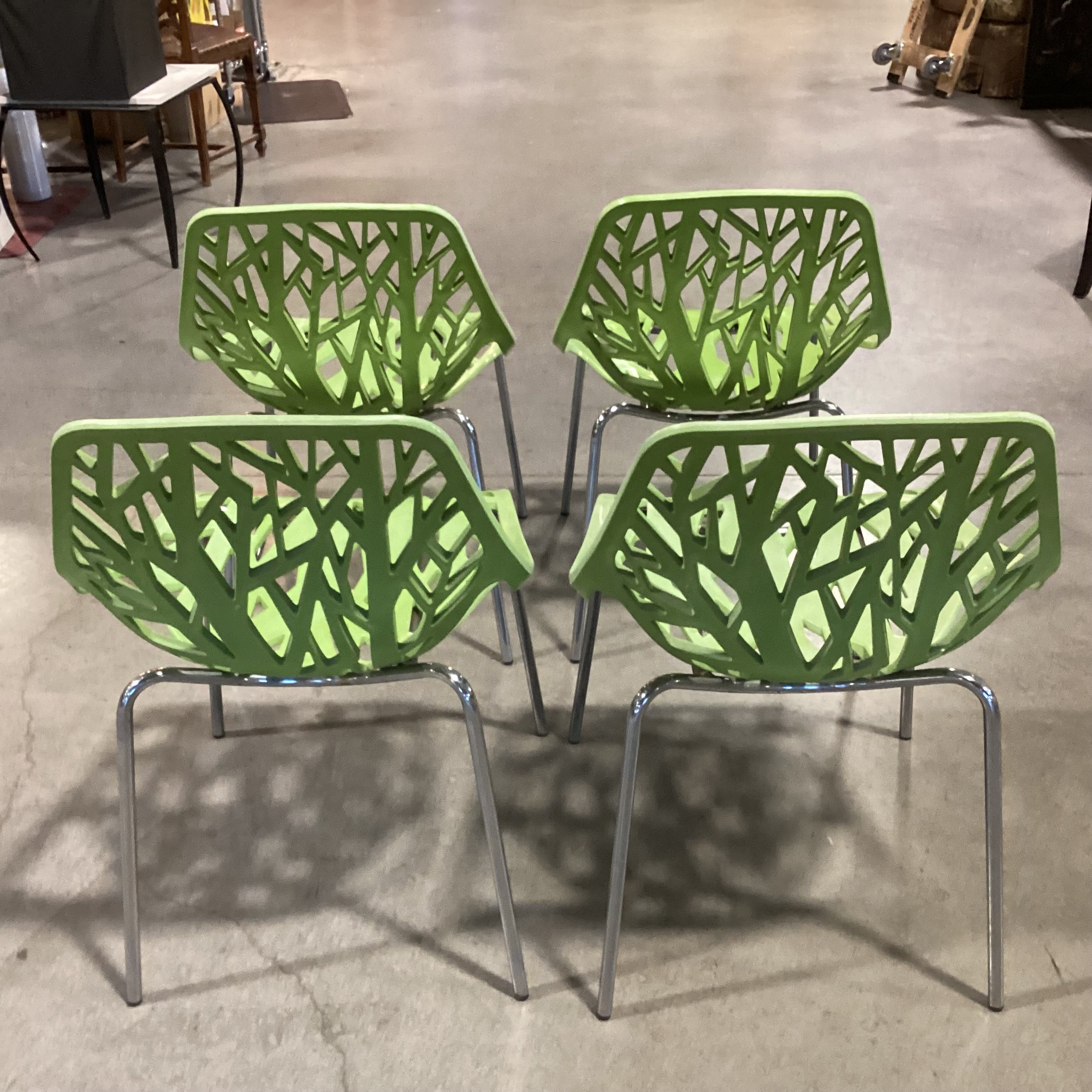 SET of 4 Green Rubber Plastic Tree Cutout & Metal Dining Chair 21"x 21 ...
