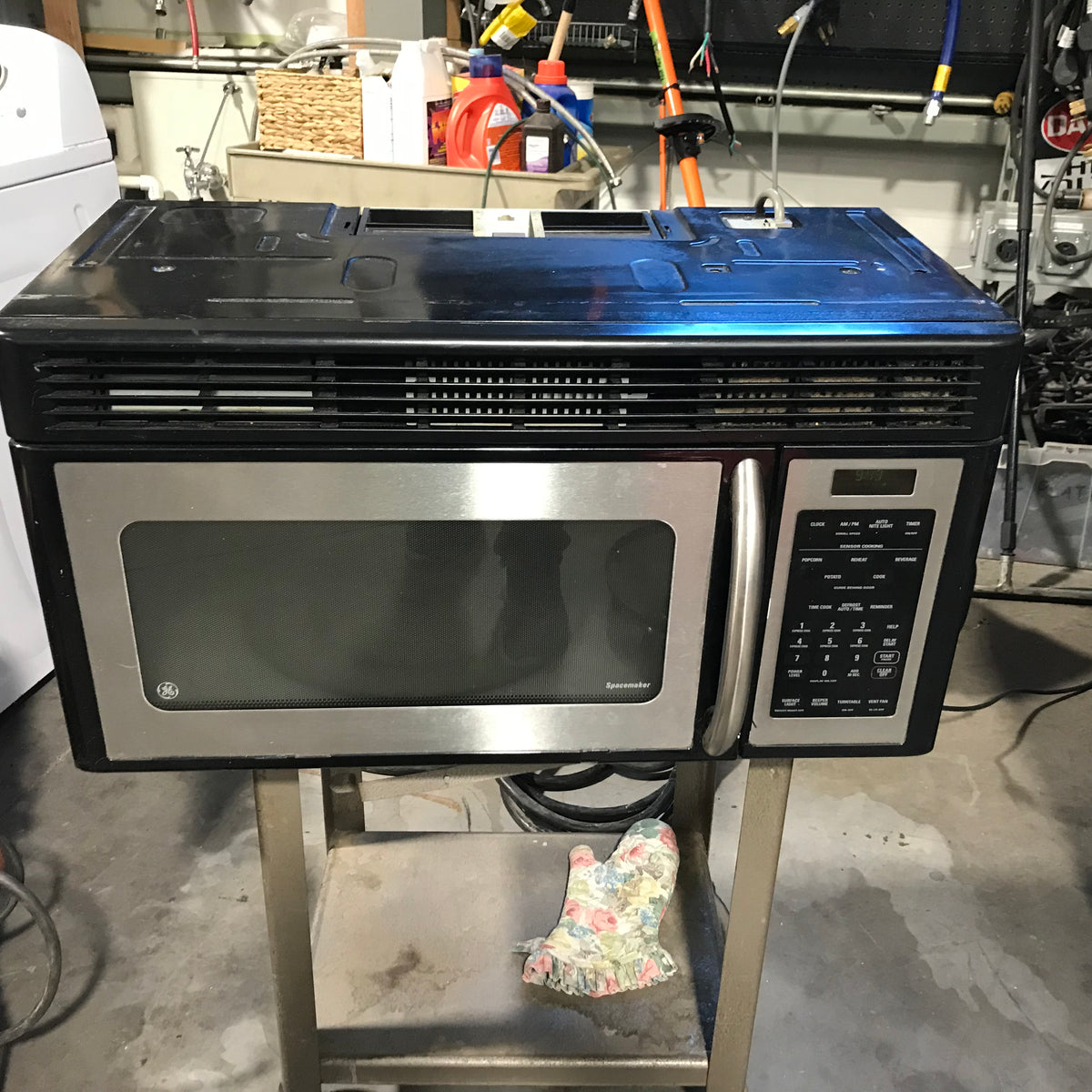 GE Stainless Steel Over-The-Range Microwave 30"x 15"x 16.5" — Habitat ...