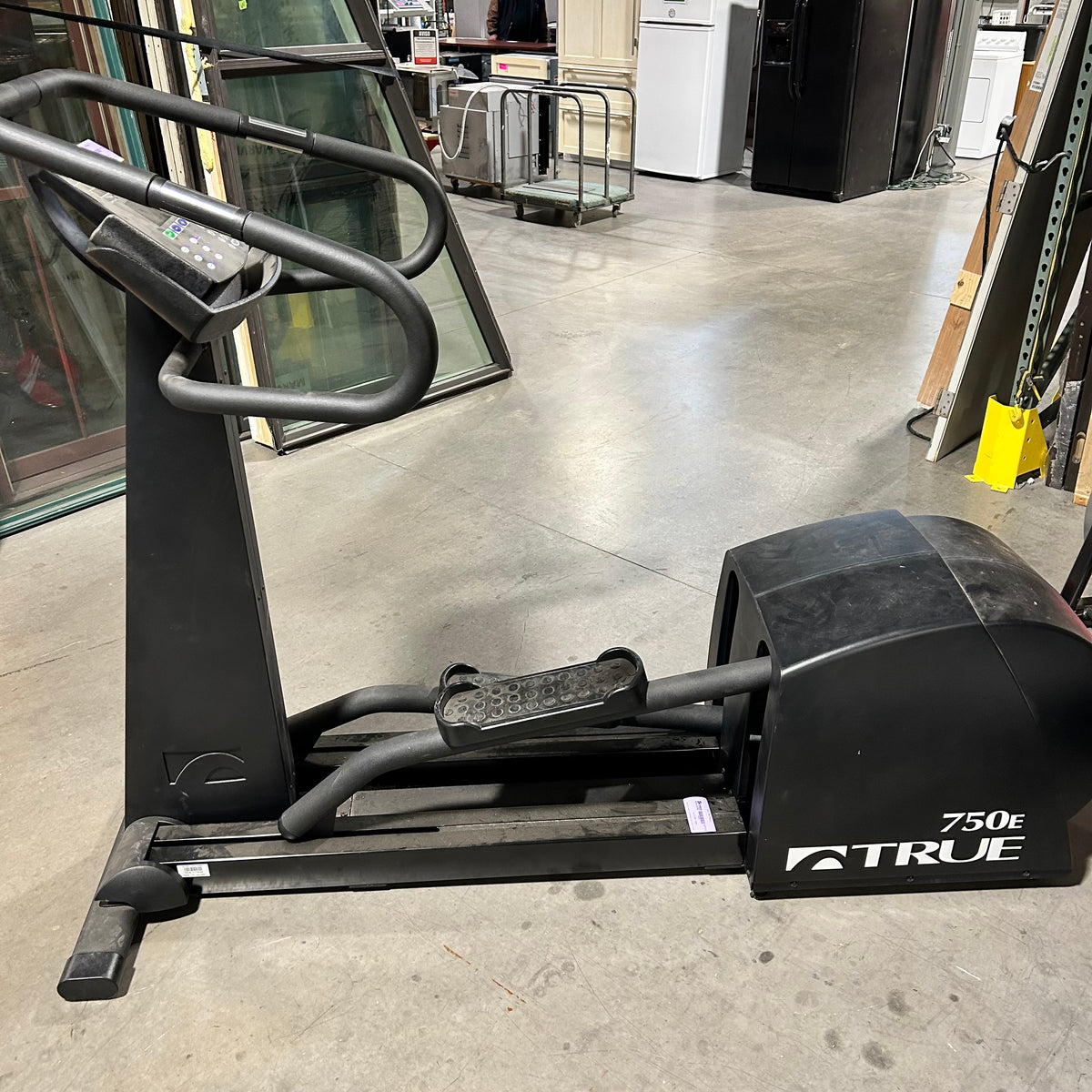 TRUE 750E Elliptical — Habitat Roaring Fork