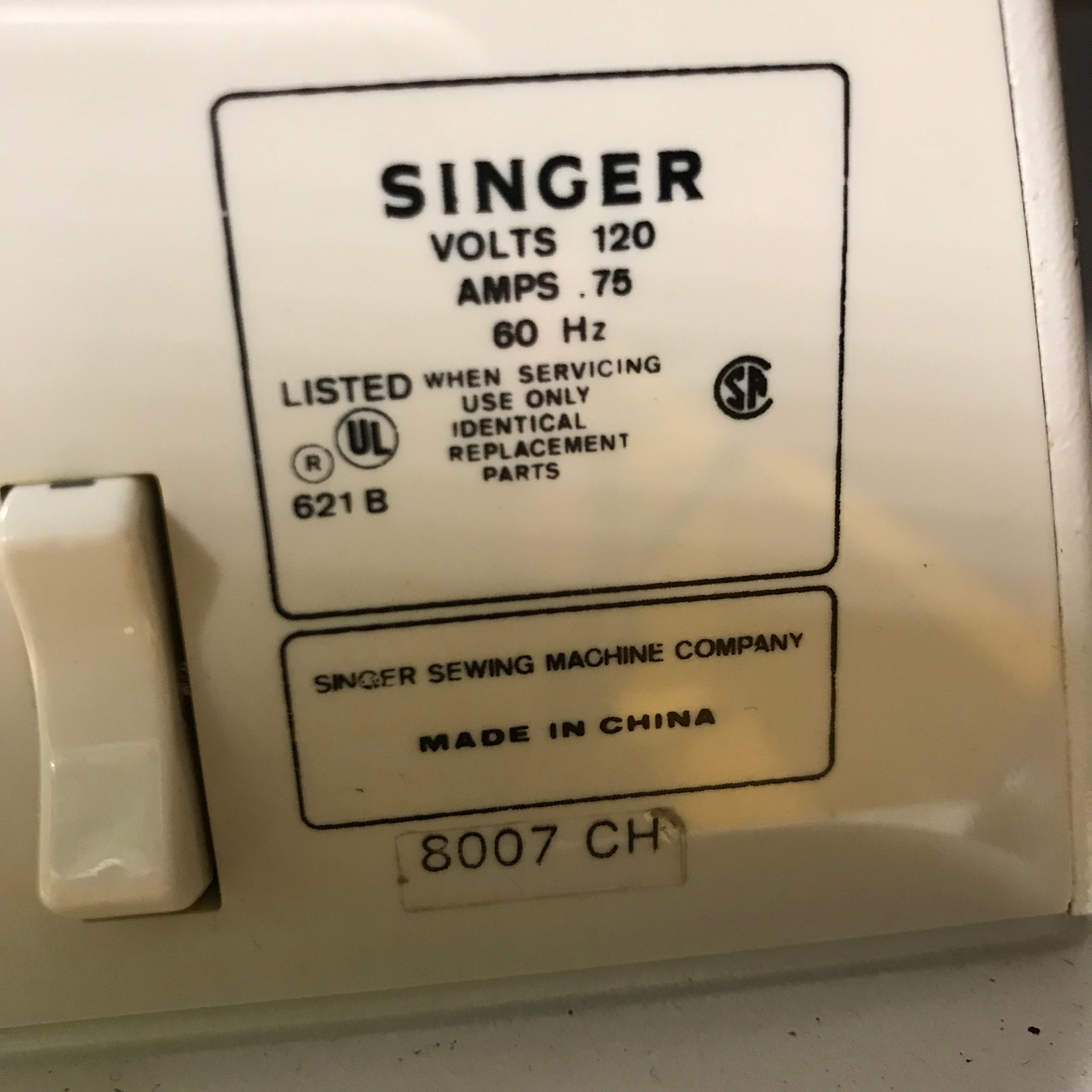 Singer Sewing Machine Model No. 8007 CH — Habitat Roaring Fork