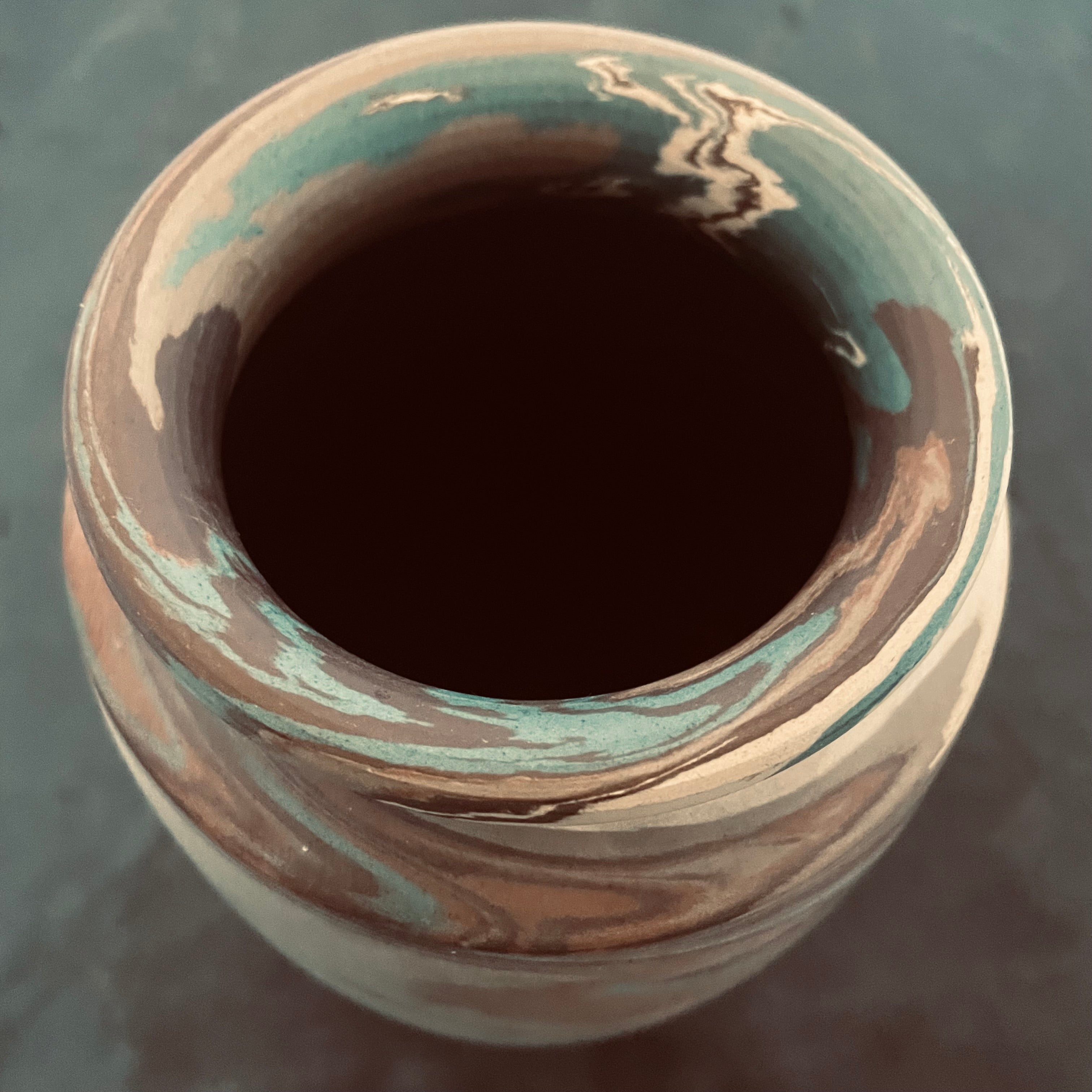 Niloak Mission Swirl Pottery Vase, 8"x4"" — Habitat Roaring Fork